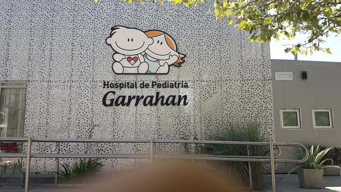 Nace En El Hospital Garrahan La Primera Bebé Operada Dentro Del útero ...